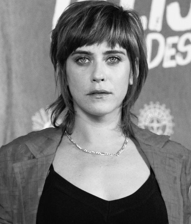 María León - divinity