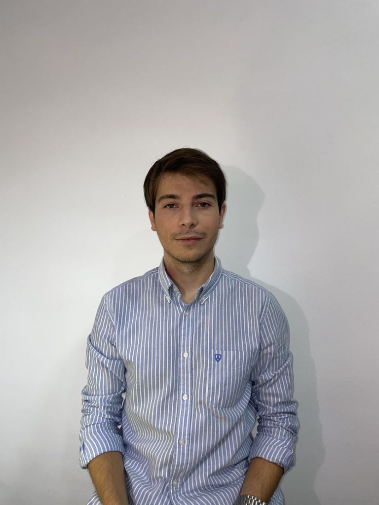 La 'streamer' EmilyCC rompe el récord de más tiempo seguido en directo ...