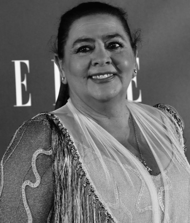 María del Monte - Divinity