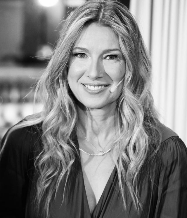 Anne Igartiburu - divinity