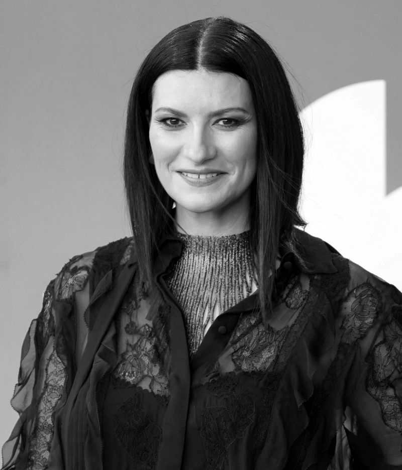 Laura Pausini - Divinity