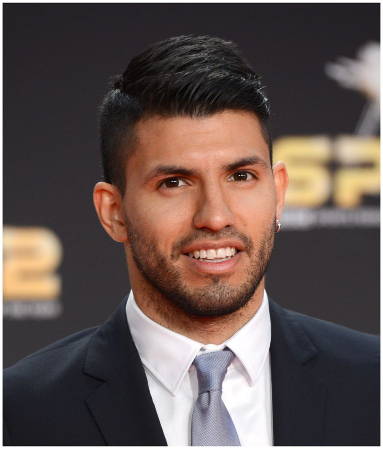 Kun Agüero - Cuatro