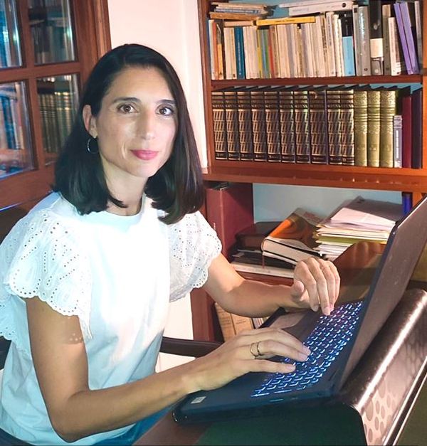 Se tira de un balcón en Vigo por un ‘castigo Fantasy’ y su vídeo se ...