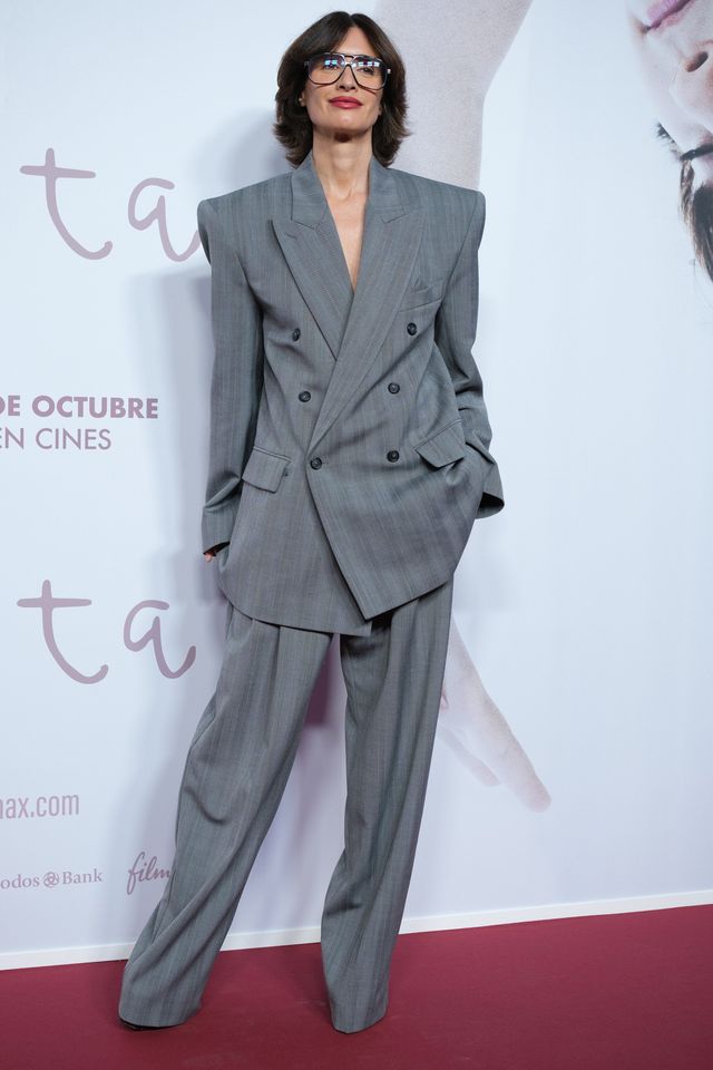 Paz Vega deslumbra con su traje chaqueta en la presentación de 'Rita ...