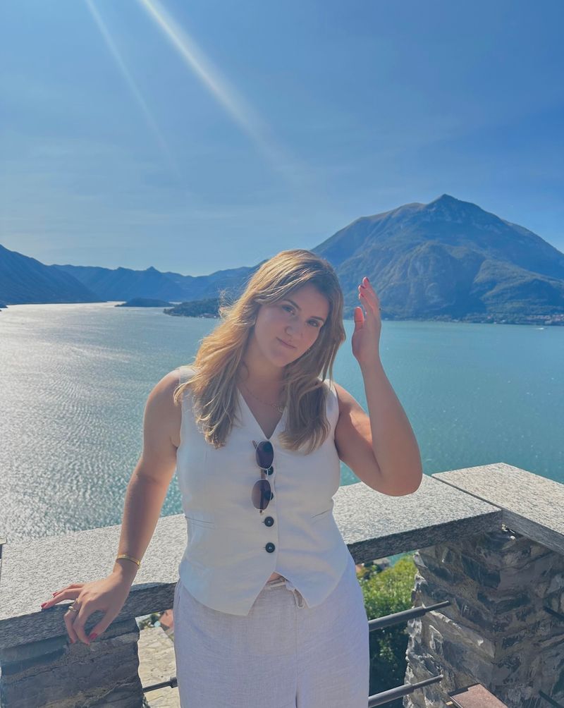 Ainoa Manzana Jaime - Telecinco