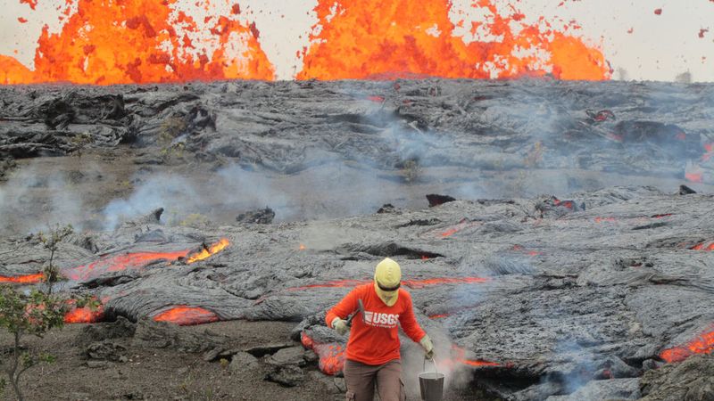 Espectacular erupción del volcán hawaiano Kilauea - Informativos Telecinco