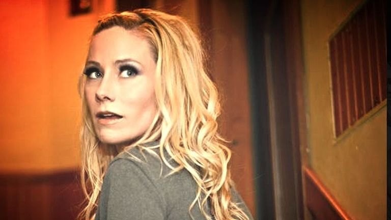 La modelo Rebecca Landrith aparece muerta en una carretera- Telecinco