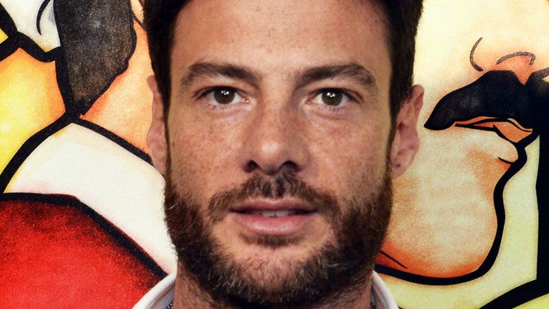 Primeras imágenes de Alessandro Livi tras someterse a un injerto ...