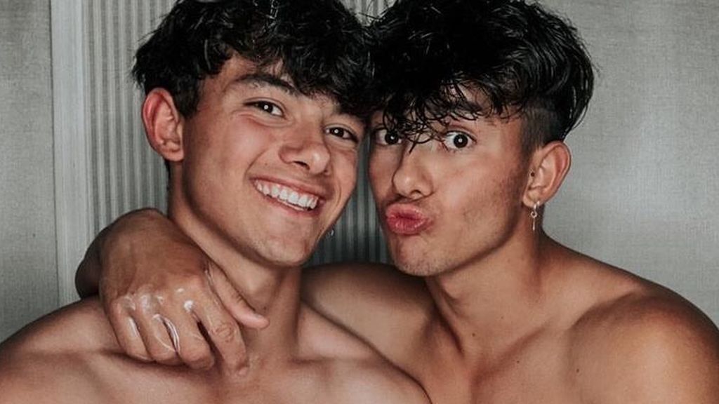 Twins Castro: de trabajar en el campo a estrellas de Tik Tok - Telecinco