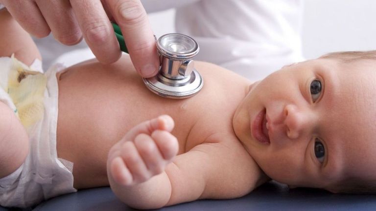 Laringomalacia en bebés: mi bebé hace ruidos de ahogo - Divinity