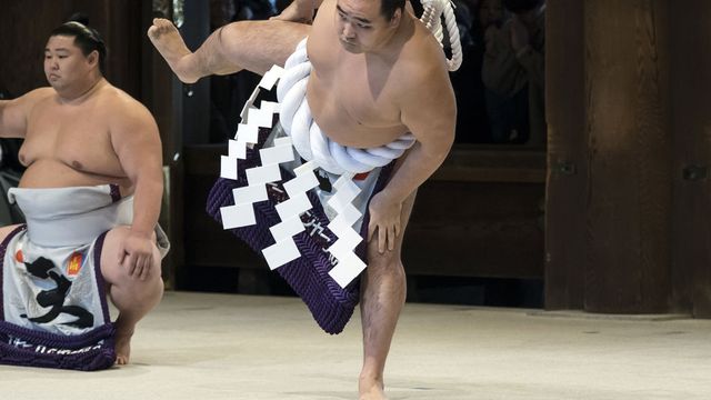 Un luchador de sumo muere a los 28 años tras una pelea - Telecinco