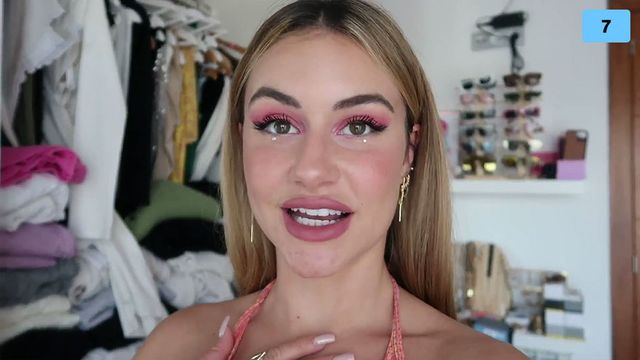 Abril Cols nos abre las puertas de su impresionante casa - mtmad