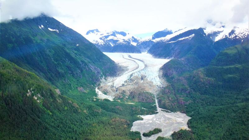 El misterio de las desapariciones en el Triángulo de Alaska ...