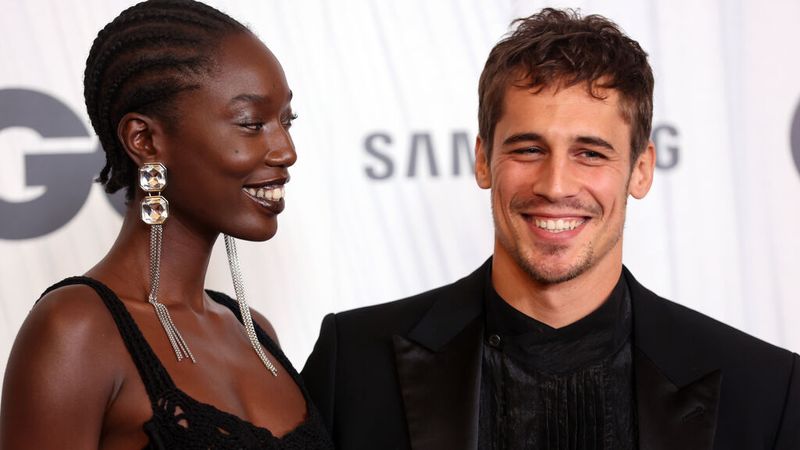 Martiño Rivas presenta en público a su novia tras romper con la madre ...