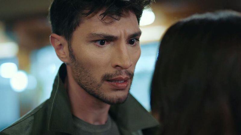 Avance: Ozan se da cuenta de que Esra no es culpable, en Amor Lógica ...