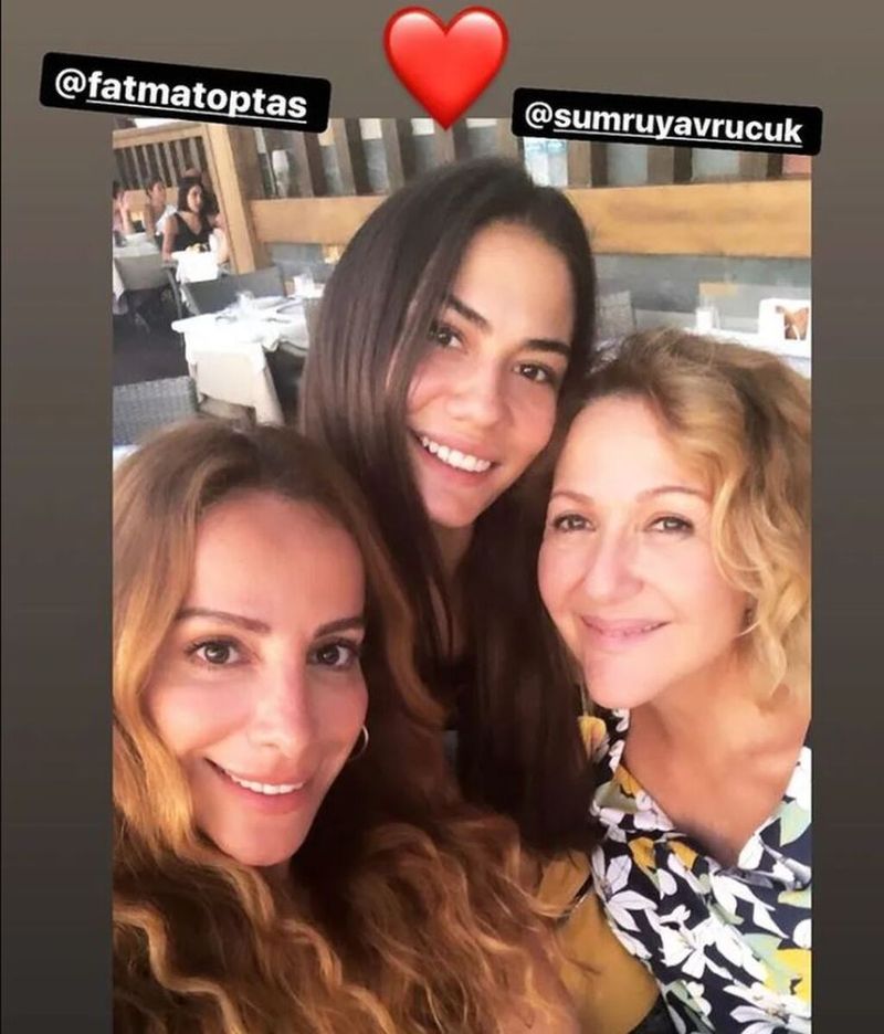 Demet Özdemir envía una cariñosa felicitación a Fatma Toptas, de ...
