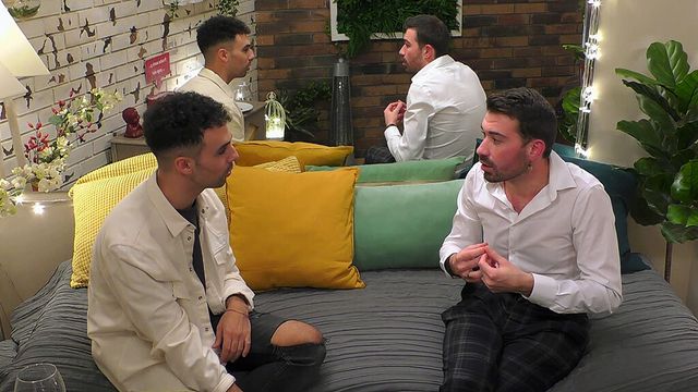 La conversación de Nicolás y David sube de tono en Firs Dates