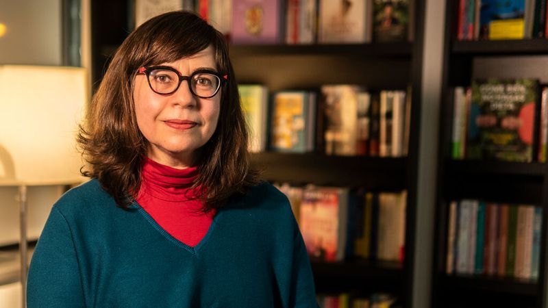 Mercedes Cebrián o aprender a tocar el chelo a los 50 - Uppers