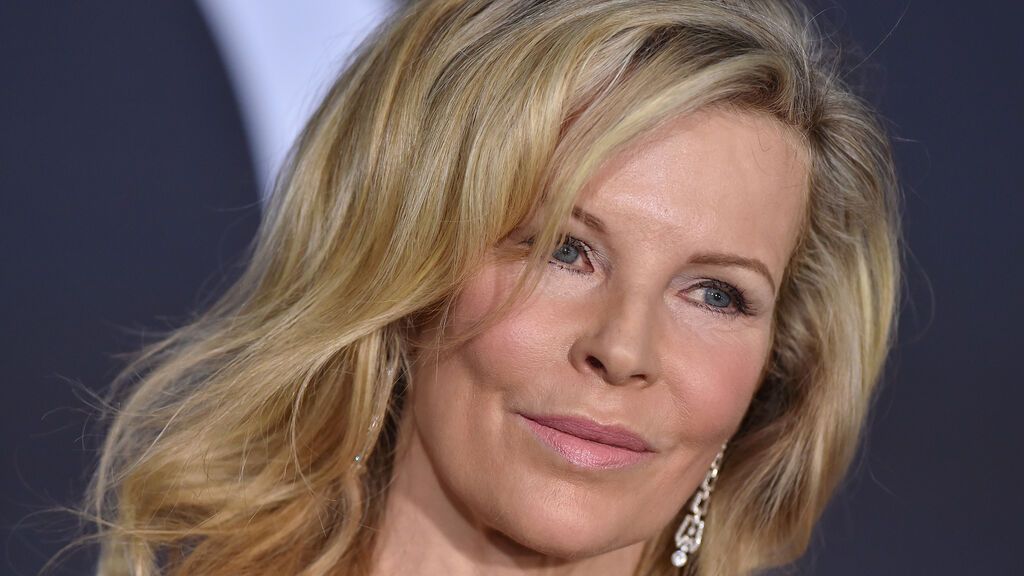 El selfie más natural de Kim Basinger con su hija