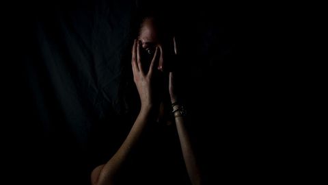 ¿Qué es la autofobia y cómo combatirla?