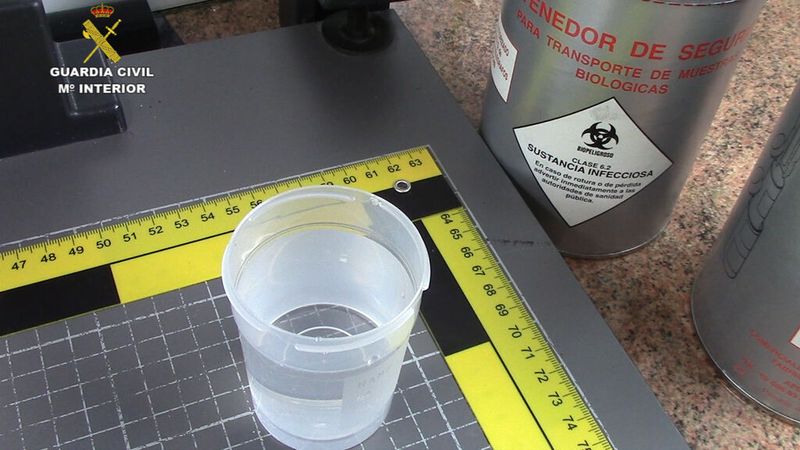 Cómo es la GHB o éxtasis líquido, la droga del asesino en serie de ...