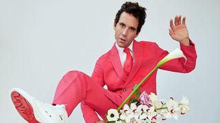 Mika, presentador de Eurovisión: así es su novio Andrea Dermanis - Divinity