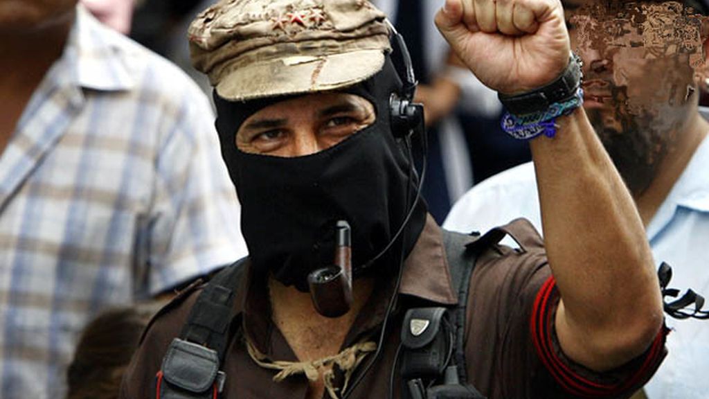 El subcomandante Marcos abandona la dirigencia del EZLN