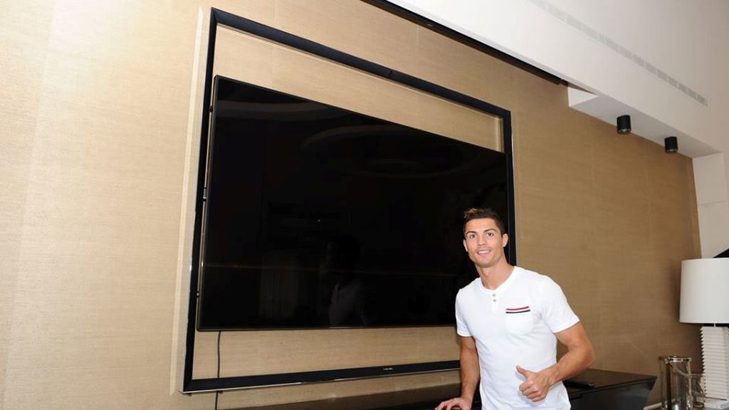 Cristiano Ronaldo presume de televisión