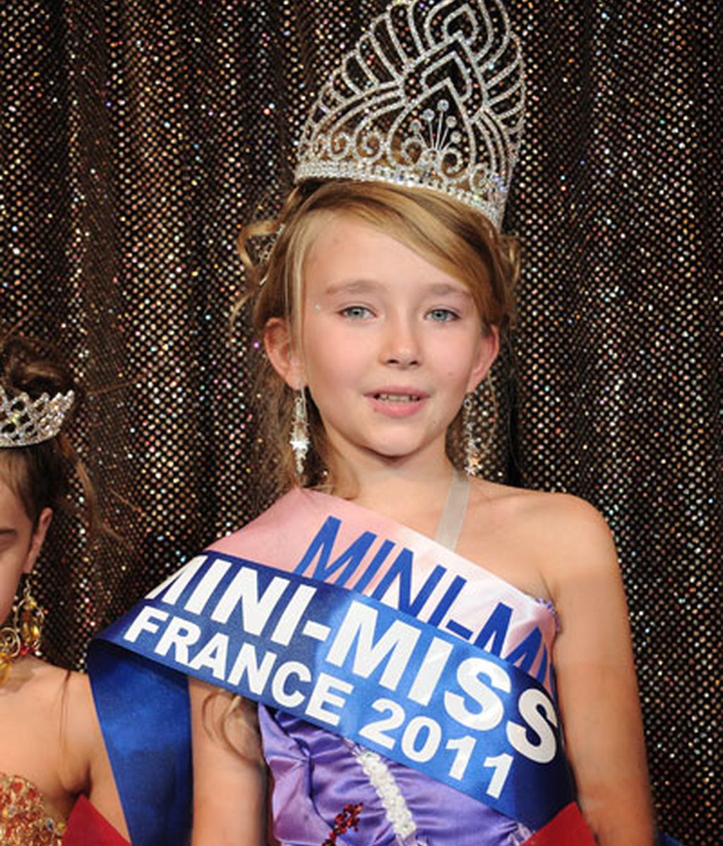 Miss Mini Francia 2010: De las muñecas a la pasarela