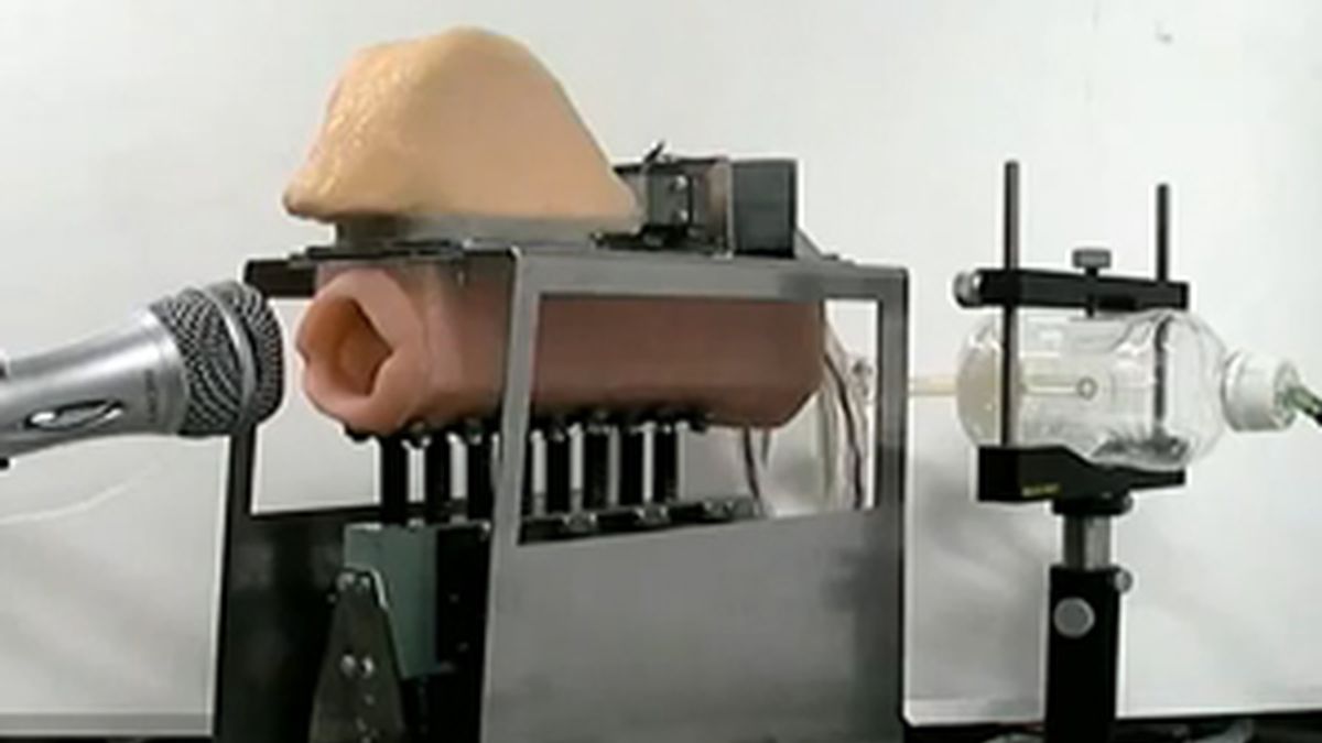 Inventan un robot que canta como un ser humano