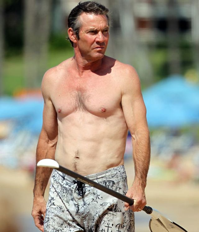 Dennis Quaid luce un 'prodigioso' físico