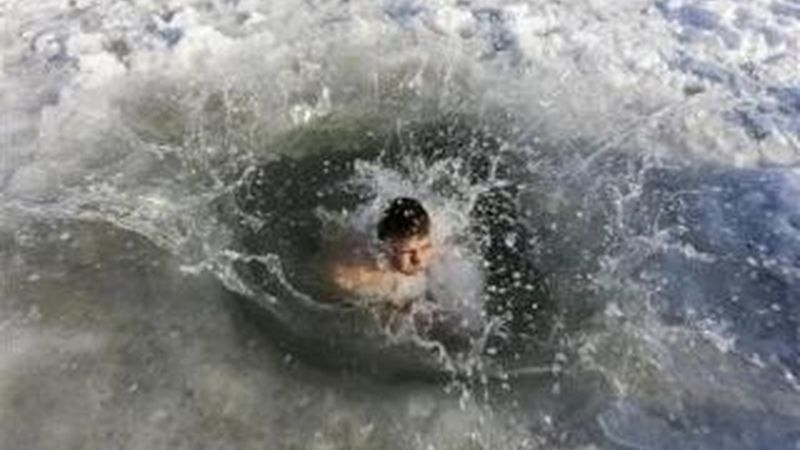 Una ducha de agua helada para recordar