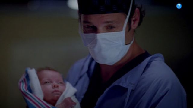 #Momentogrey8: ¡Grey y Derek son papás!