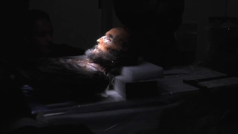 Las imágenes de la momia del General Prim