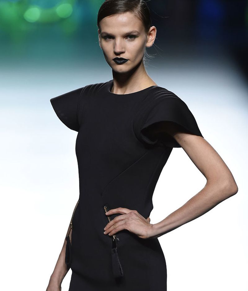 El `tropical-goth’ de Maya Hansen