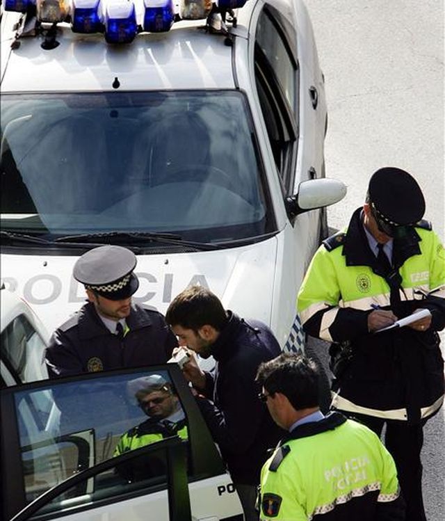 El 70 por ciento de los jóvenes ya no conduce si ha bebido alcohol, según un informe