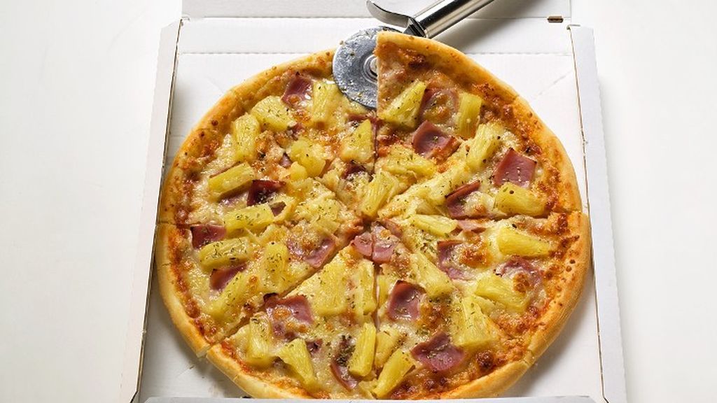 Muere a los 83 años Sam Panopoulos, el inventor de la pizza con piña