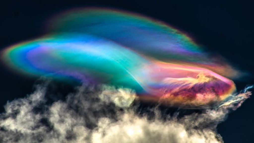 Nubes iridiscentes: te contamos cómo se crean estos espectaculares ...