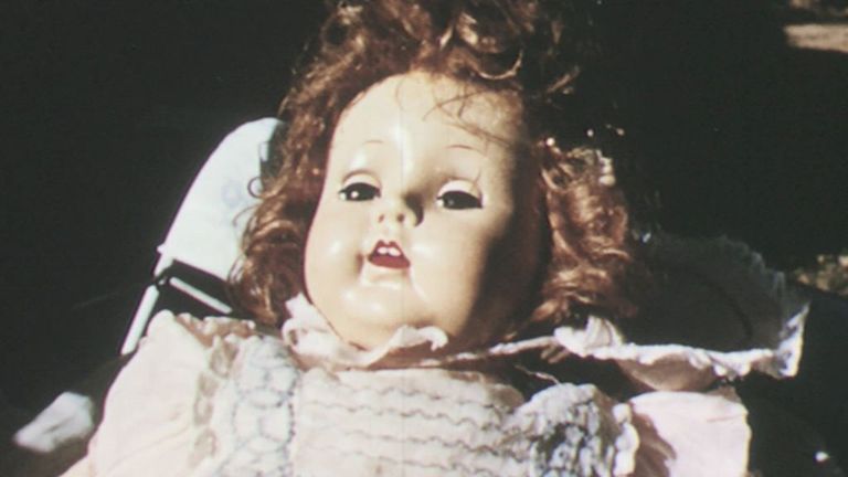 Cuarto Milenio | El miedo a las muñecas atormenta a muchos: claves para ...