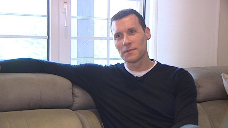Entrevista a Ismael Santos, ex jugador de baloncesto del Real Madrid - NIUS