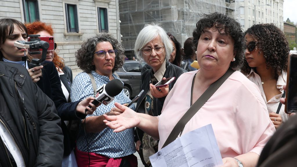 María Salmerón, en tercer grado, sale del centro internamiento para ...