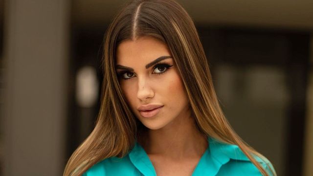 Sale a la luz una foto de Jennifer Baldini (MyHyV) sin retocar y ella ...