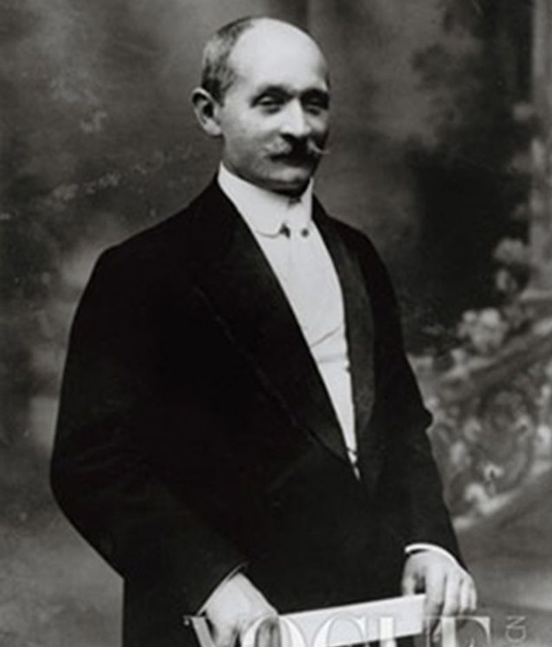 Los 12 diseñadores de moda más famosos de España - Divinity