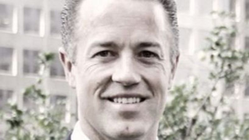 Así es Jared Birchall, la mano derecha y antítesis de Elon Musk - Uppers