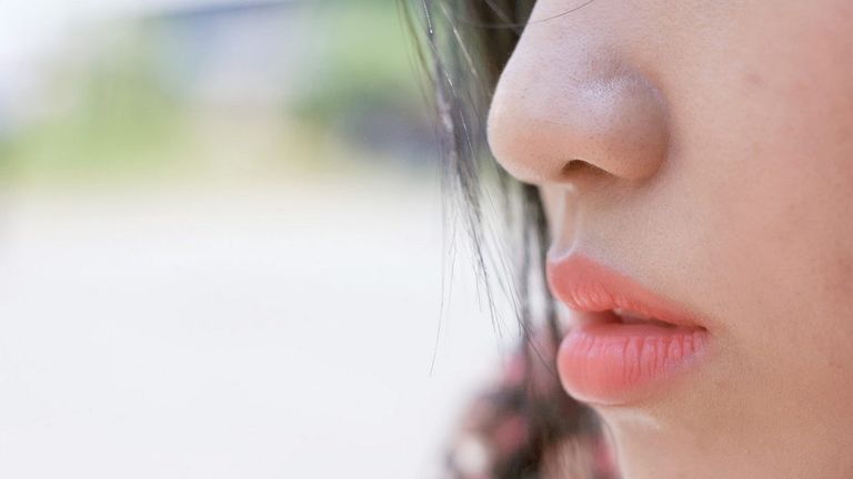 ¿Cómo distinguir si un relleno de labios está mal hecho? - Divinity