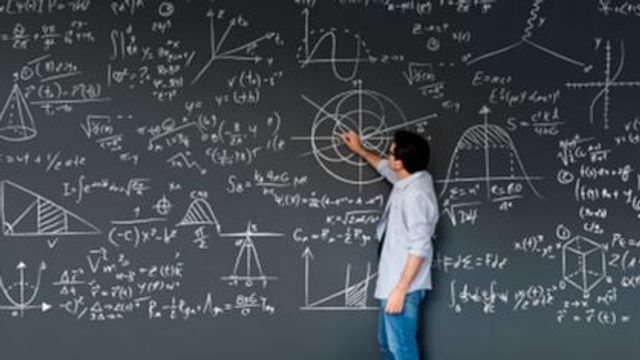 Se buscan profesores de Matemáticas: "Pocos graduados tienen ahora la ...