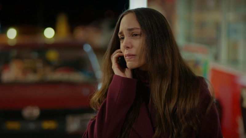 Asiye y sus hijos huyen tras un trágico suceso, en el estreno de 'El ...