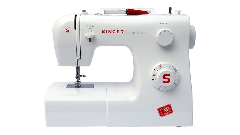 Esta máquina de coser Singer profesional tiene un descuentazo en Amazon ...