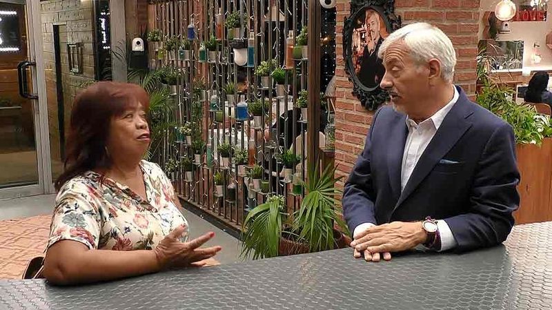 Una pregunta acaba con la pasión descontrolada entre María Corazón y su ...