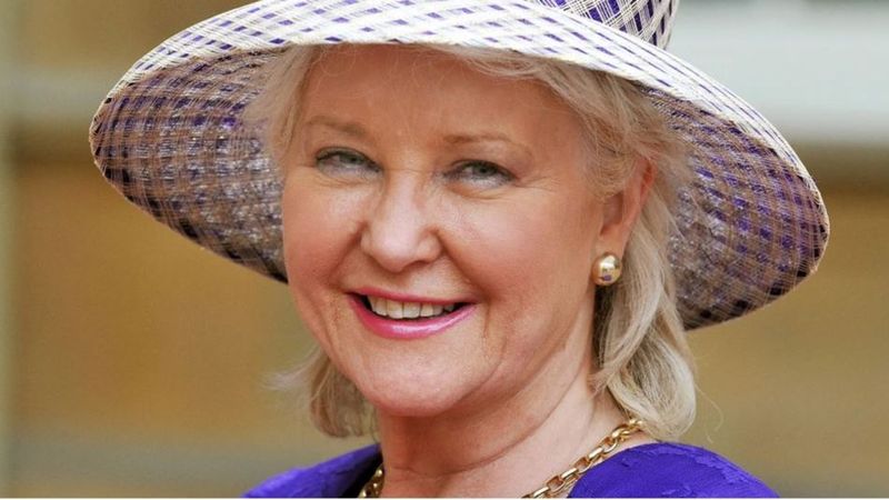 Quién es Angela Kelly, la gran ausencia en la capilla ardiente de Isabel II